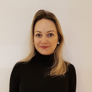 Andreza Barni | Howard Roth